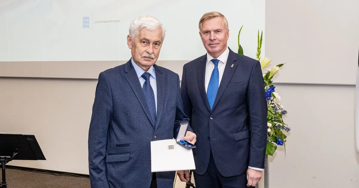 Kolm lõunaeestlast said Vabaduse Tammepärja aumärgi