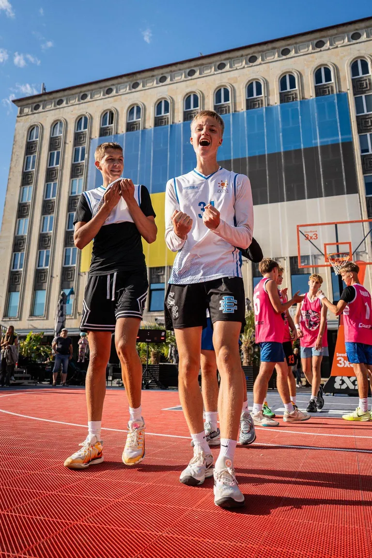 Pärnu kossunoored krooniti Eesti meistriks