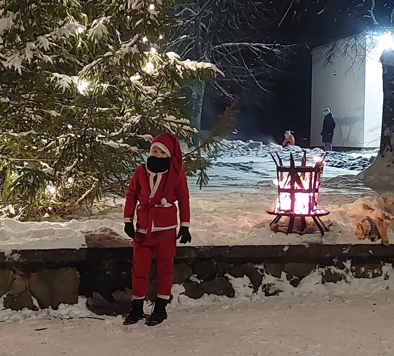 PILDID Mehikoormas süttis koos advendituledega lootus taastada sealne kirik