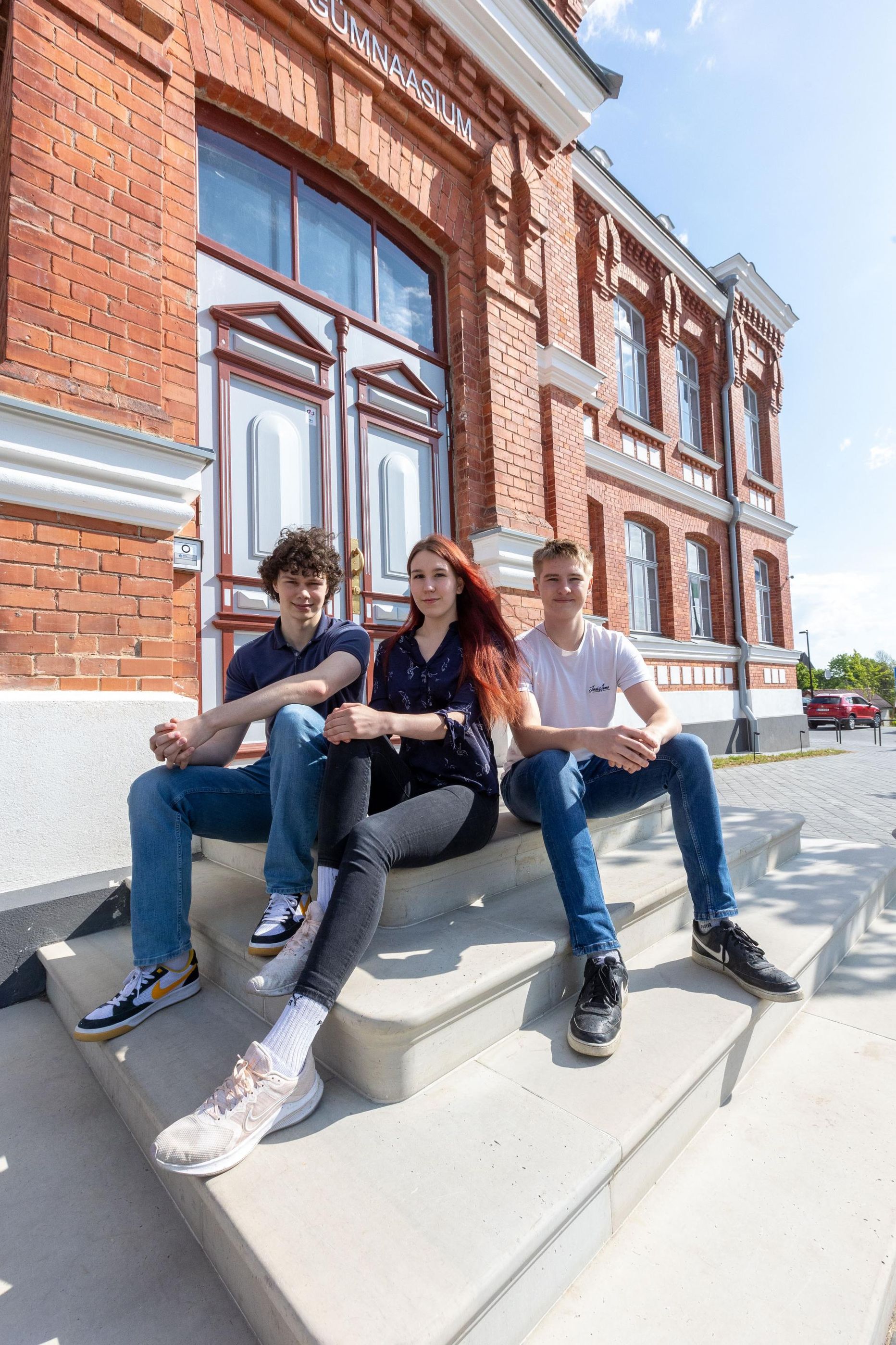 Abituriendid tõid kodukooli kulla- ja hõbedasaju