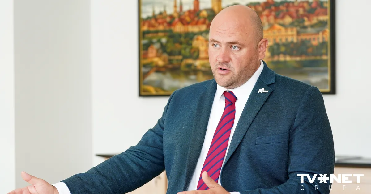 Jaunais Jelgavas mērs: Nav mērķis domē rīkot raganu medības