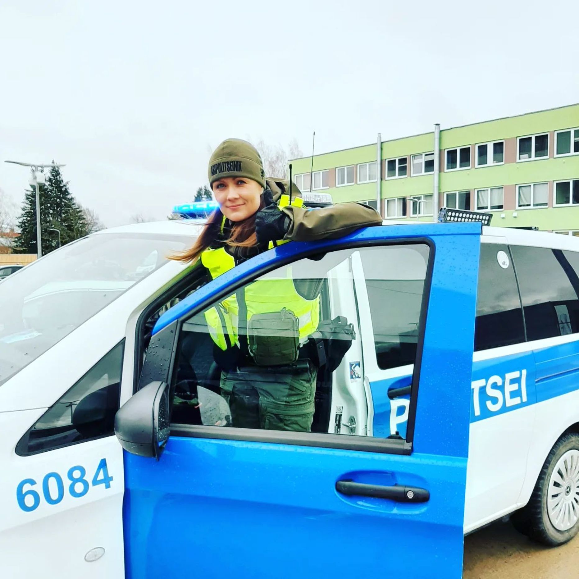 Abipolitseiniku vormi selga tõmmanud Inga Lunge tunnistab, et inimesed ...