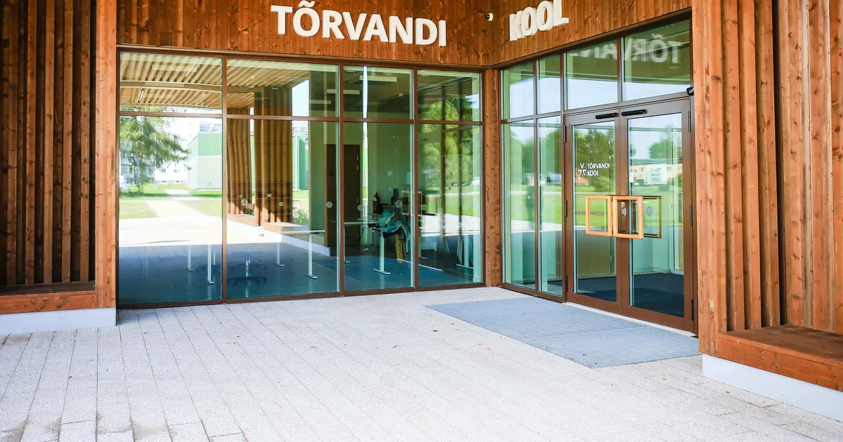 VANEMATE MURE «Seintel praod sees ja puit pehkinud!» Tõrvandi uus ...