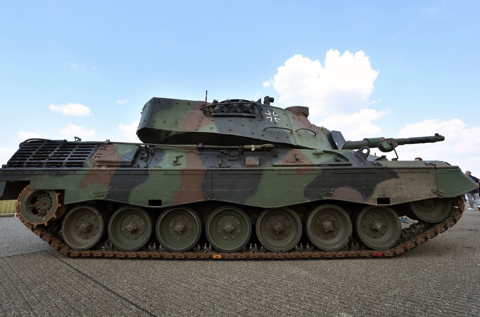 Ukraina saņems 50 no Beļģijas atpirktus tankus "Leopard 1"