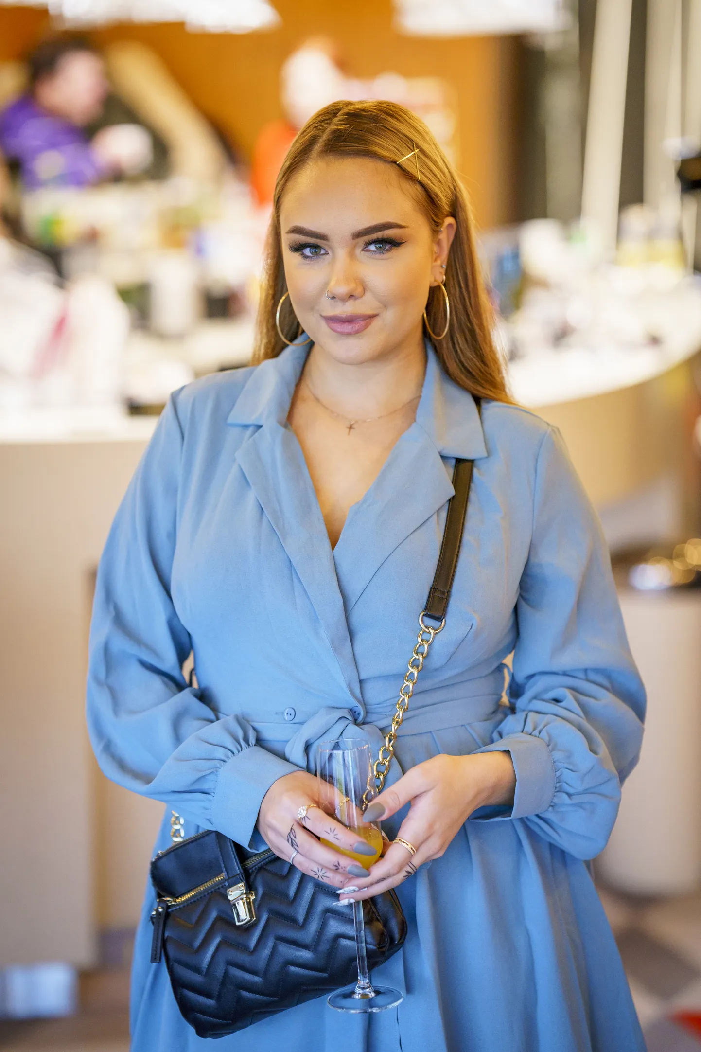 VIDEOKLIPP Tõsielusaatest «Rannamaja» tuntud Ada Nelke kihlus!