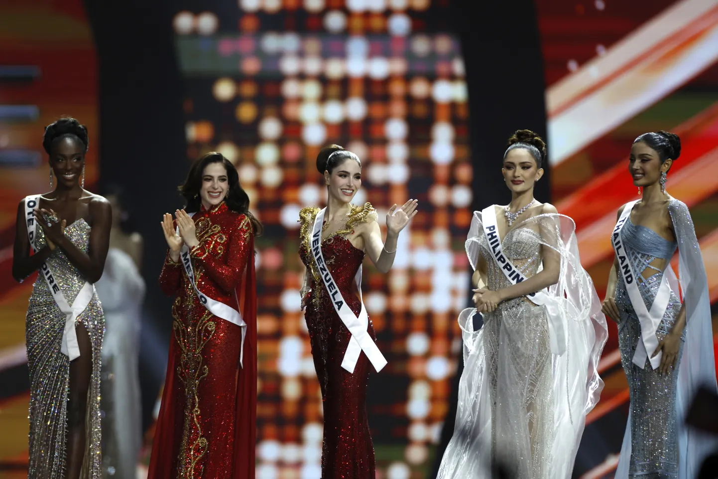 Meie miss pole ainus! Miss Universumil neljandaks jäänud võistleja ...