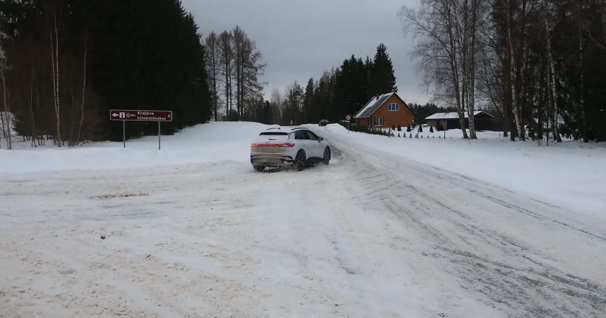 Sadama hakkas jäävihma, eriti just kõrvalmaanteed võivad olla raskesti ...
