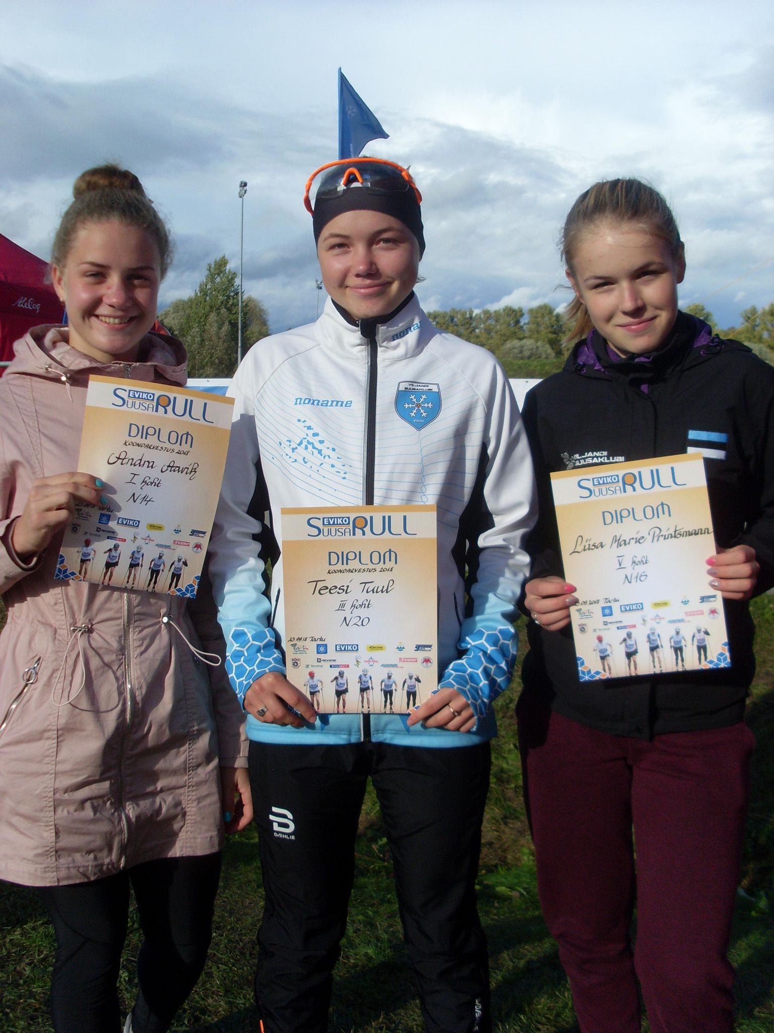 Suusatajad rullisid tartlaste sarja finišisse