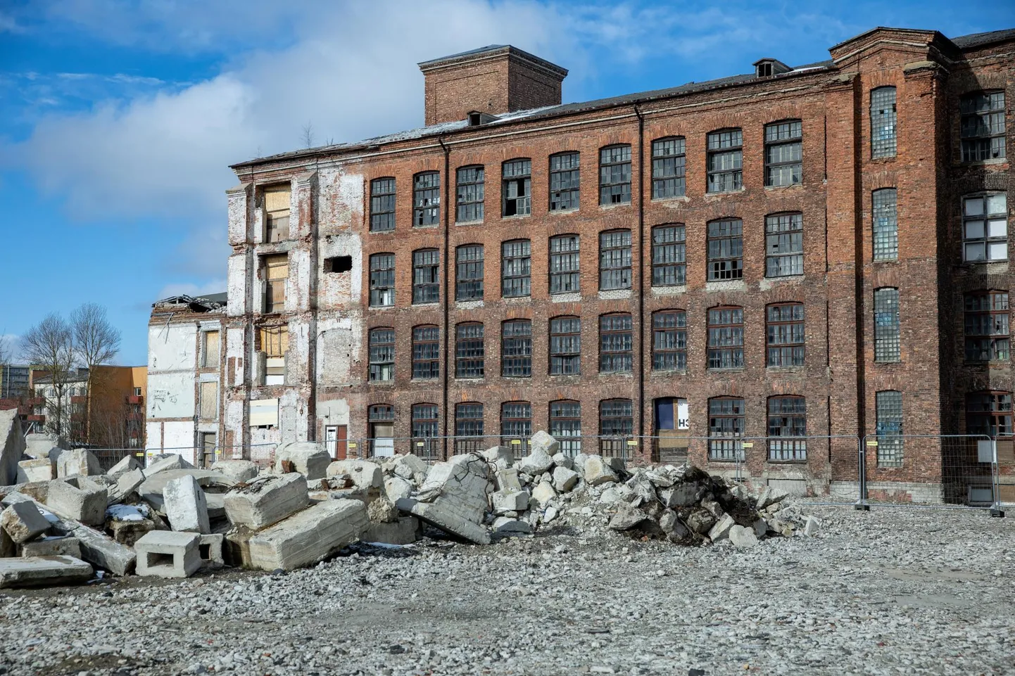 Hepsor suurendas võlakirjapakkumist