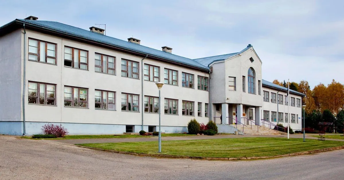 Orava kool saab paar aastat armuaega