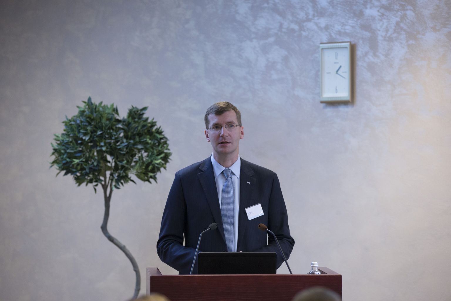 Kaks klienti kahandasid LHV Panga kasumit viiendiku võrra