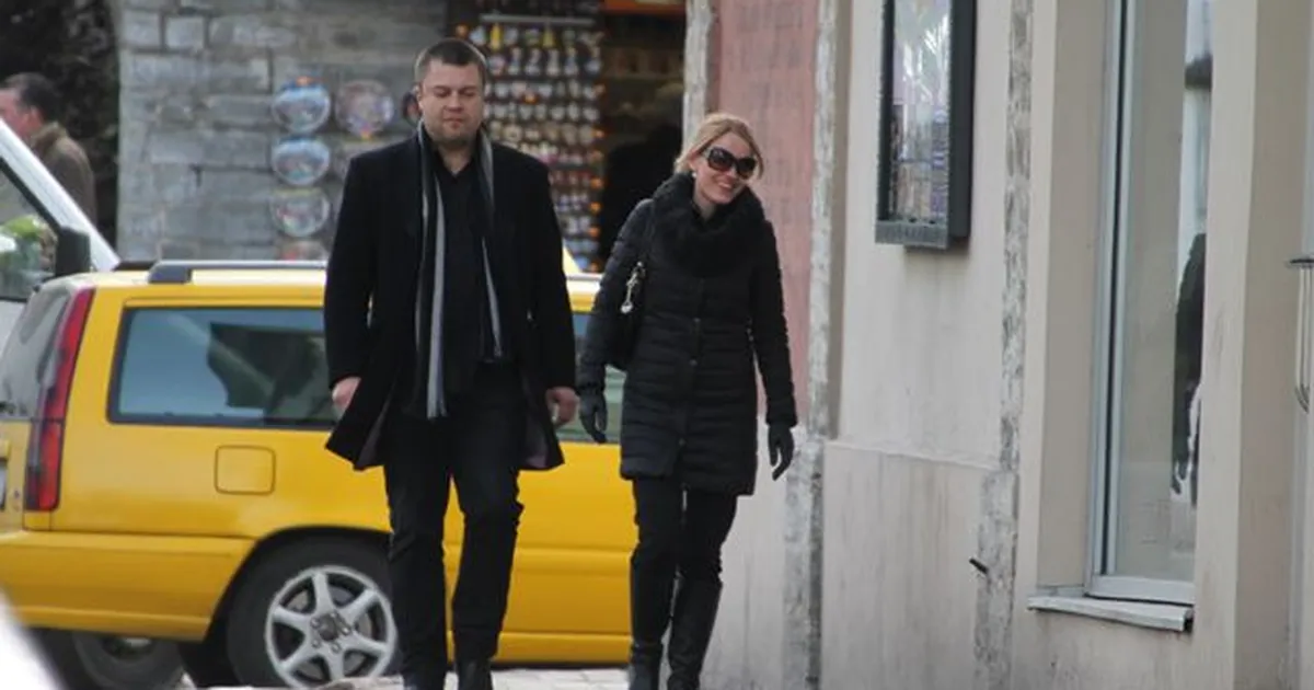 Paparatso: Tanel Talve naudib kevadet koos kaunite saatjannadega