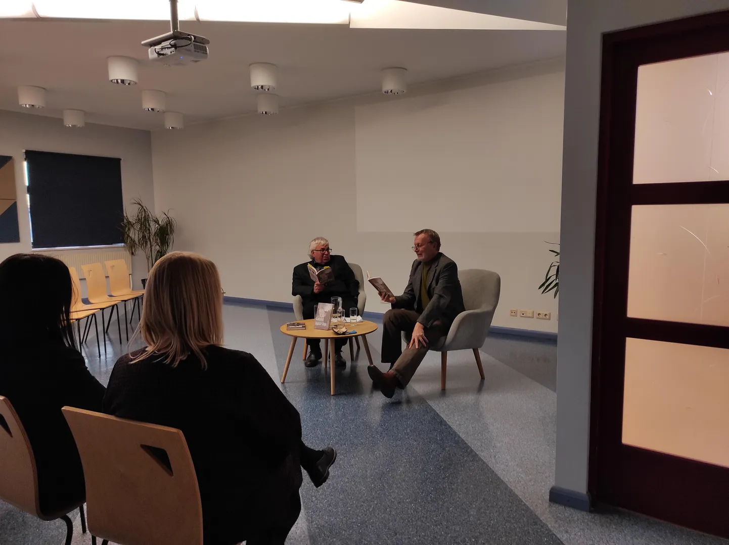 Kadunud ja leitud (teatri)alguste aeg