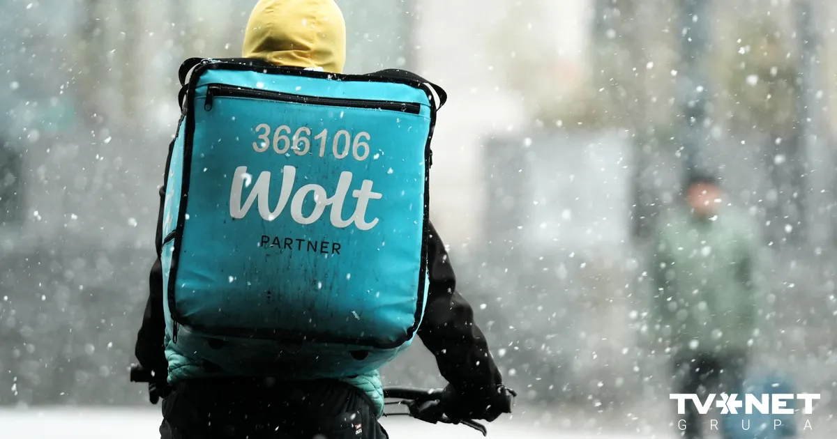 Wolt prognozē vismaz īslaicīgu kurjeru skaita sarukumu pēc jaunā PVD regulējuma ieviešanas