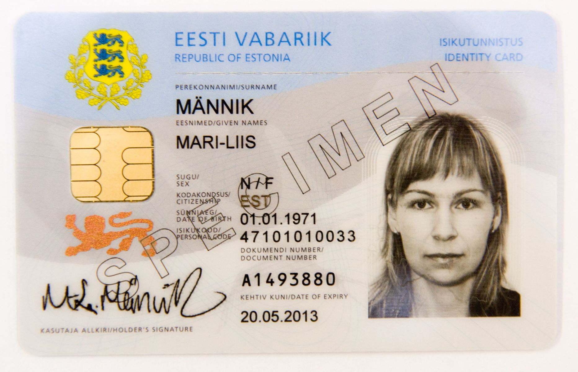 Sertifitseerimiskeskus: ID-kaart võiks asendada panga- ja kliendikaarte