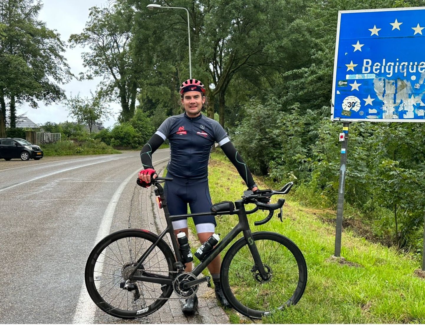 Deviņas valstis 24 stundu laikā. Latviešu riteņbraucējs kļuvis par ...