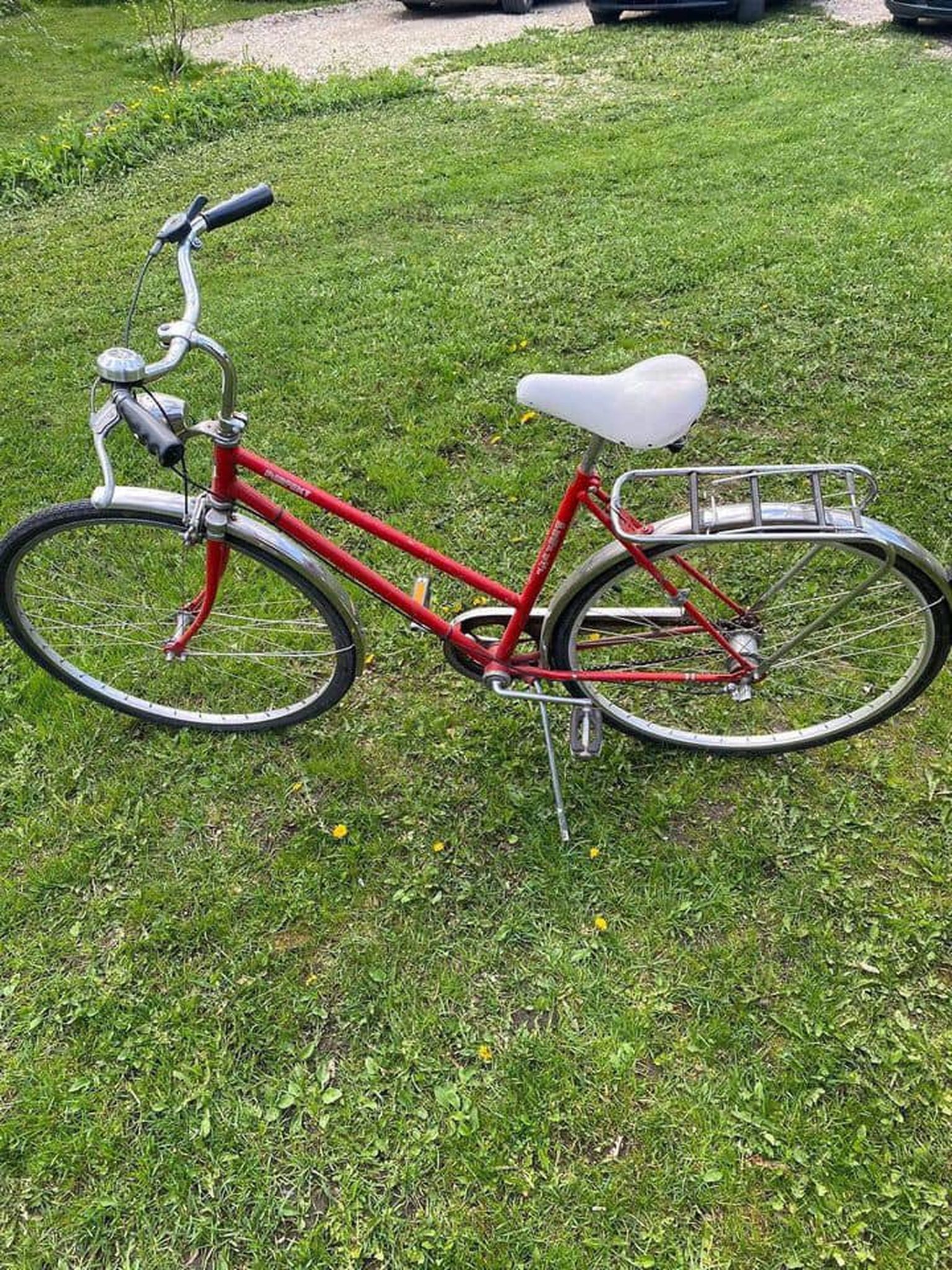 Latviešu reperis Steps lūdz palīdzību divriteņa atrašanā