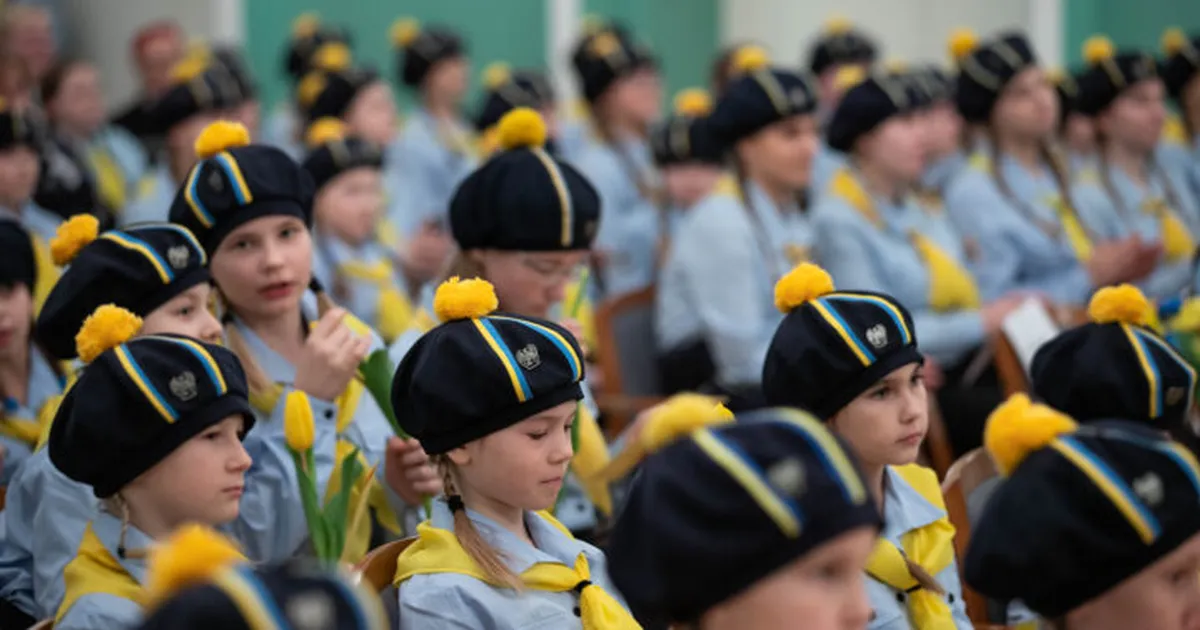 Saaremaa kodutütred pidasid sünnipäeva