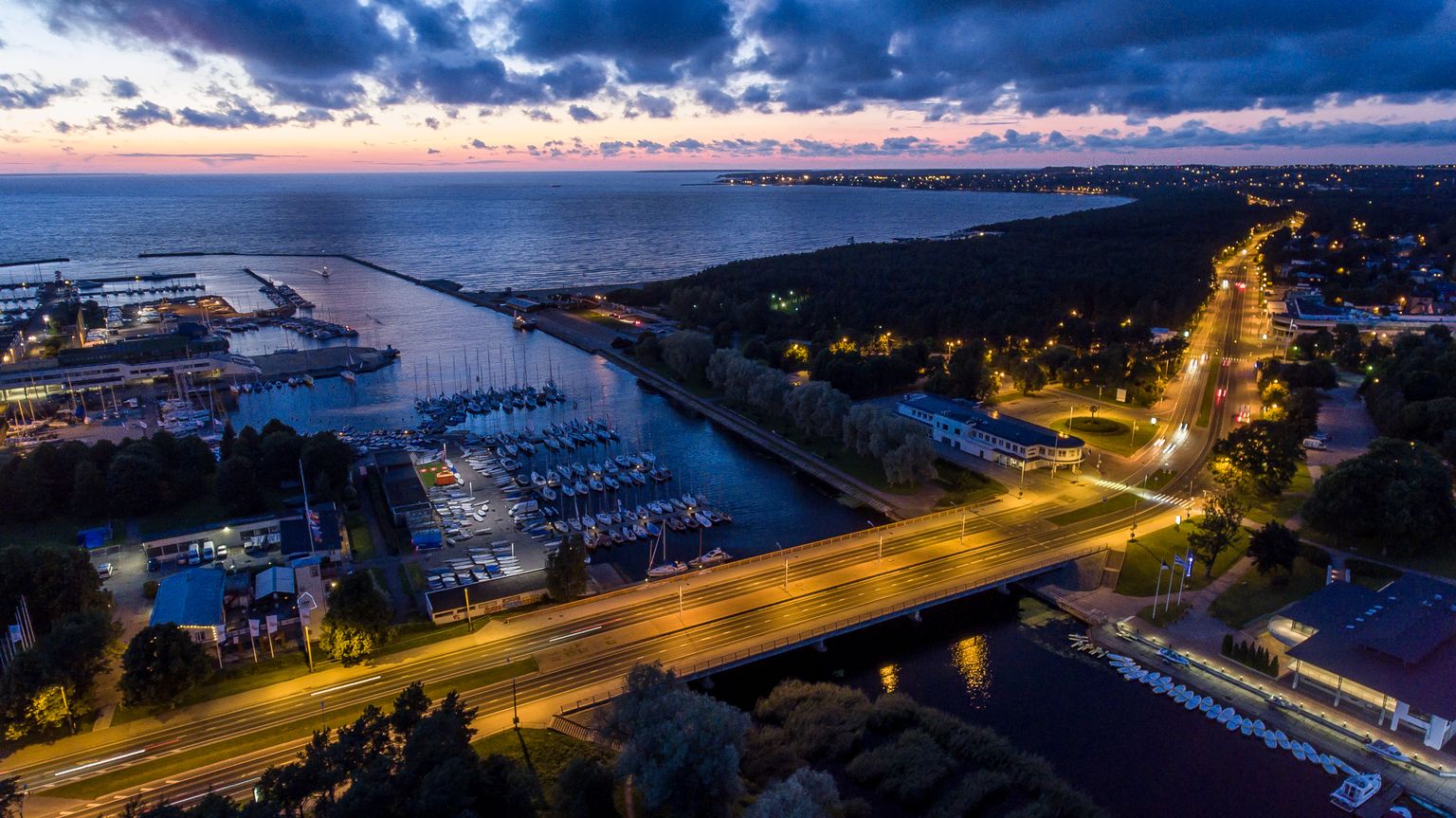 Maaülikool katsetab uusi linna veekogude hindamisvahendeid - Eesti ...