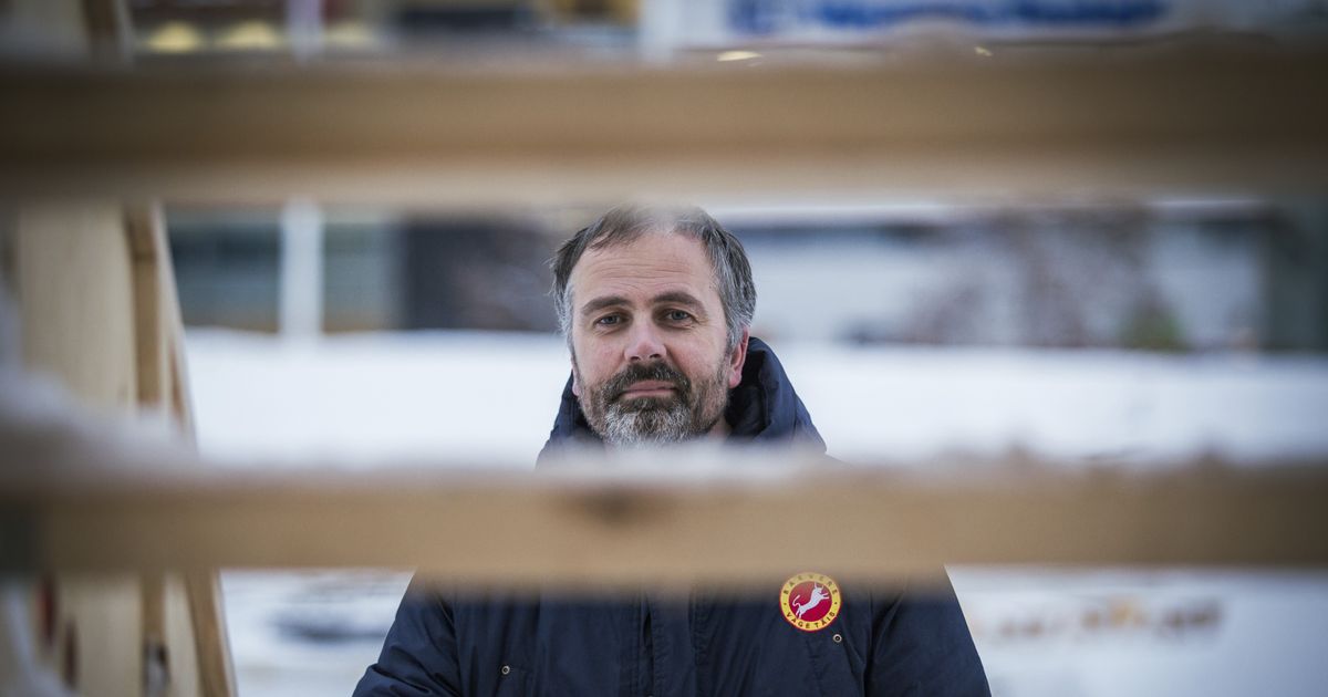 Kuusekunstnik Teet Suur paneb ameti maha: tulevik on lahtine