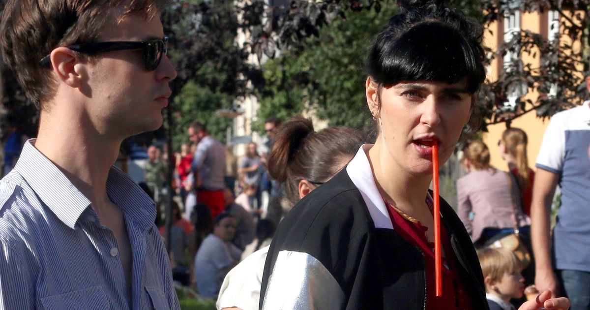 Paparatso: Marten Kuningas ja tema ekstravagantne pruut pühapäeva nautimas