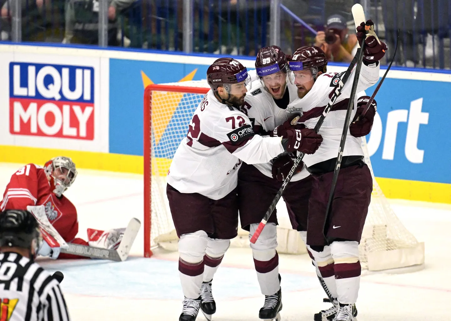 Latvijas hokeja izlases vārtsargs spēlē pret Franciju tiks paziņots ...