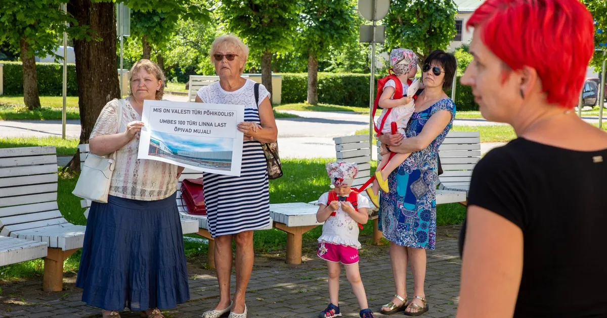 Volikogus vaieldi Retla-Kabala kooli saatuse üle