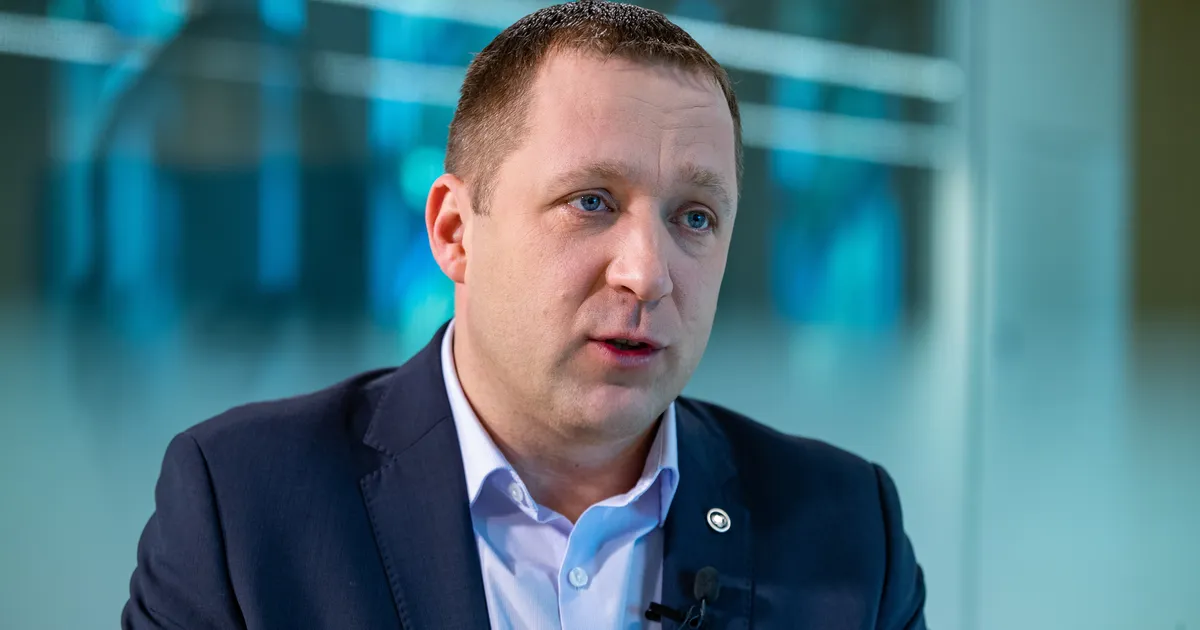 Kriminaalbüroo juht Urmet Tambre: kui üüriline katab ruumide aknad ...