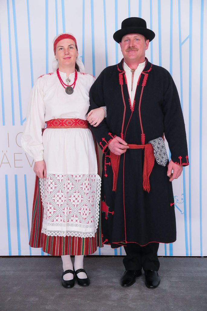 Flag of the Mulgi People of South Estonia : r/vexillology