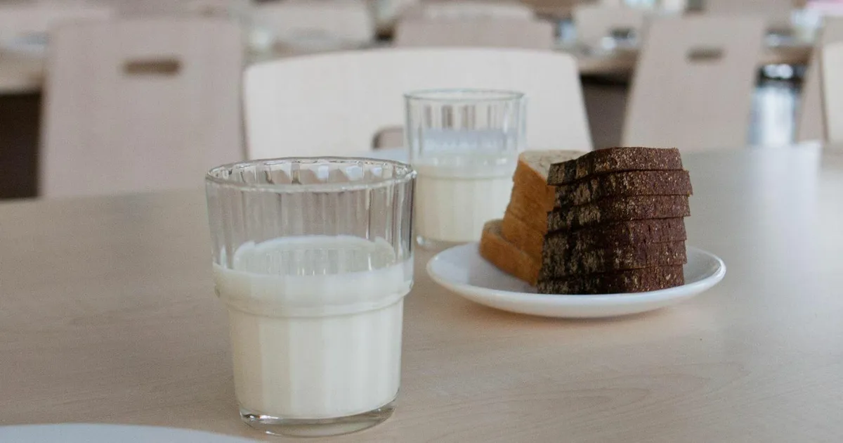 Kodumaakonna gümnasistid saavad edaspidigi koolis piima