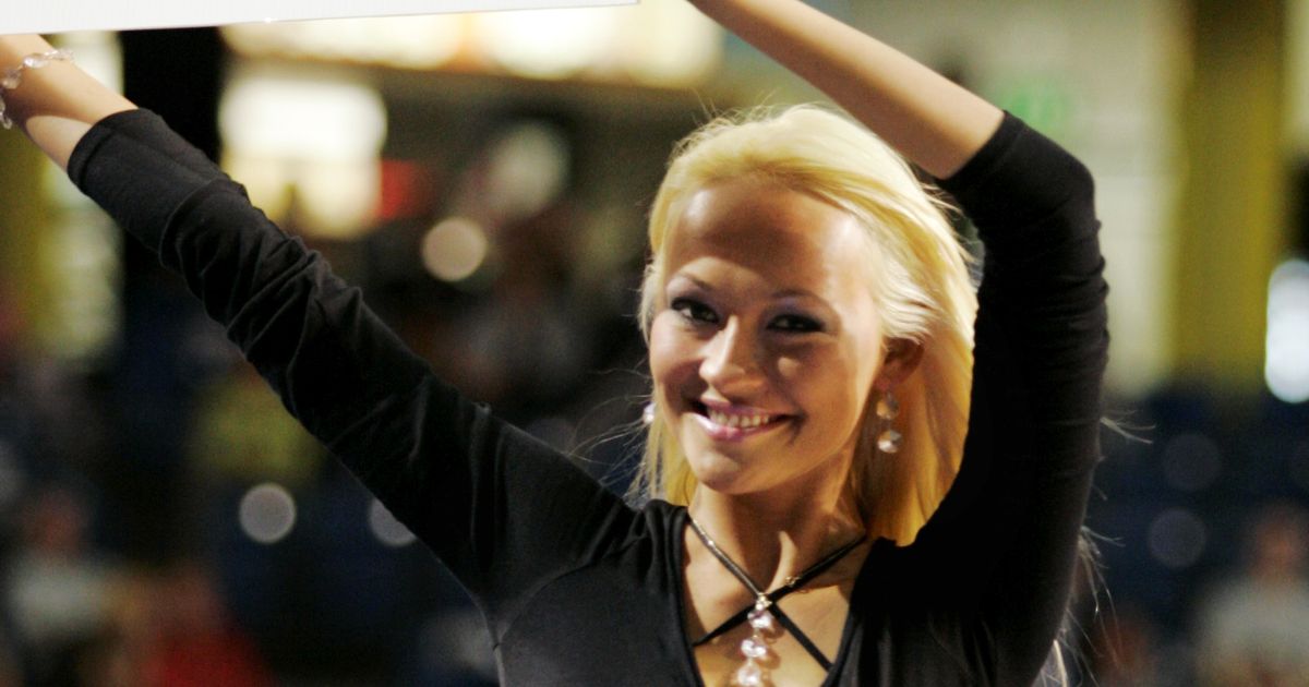 Liis Lass rabab kuuma dekolteega - Elu24 - Eesti kõige menukam veebitabloid