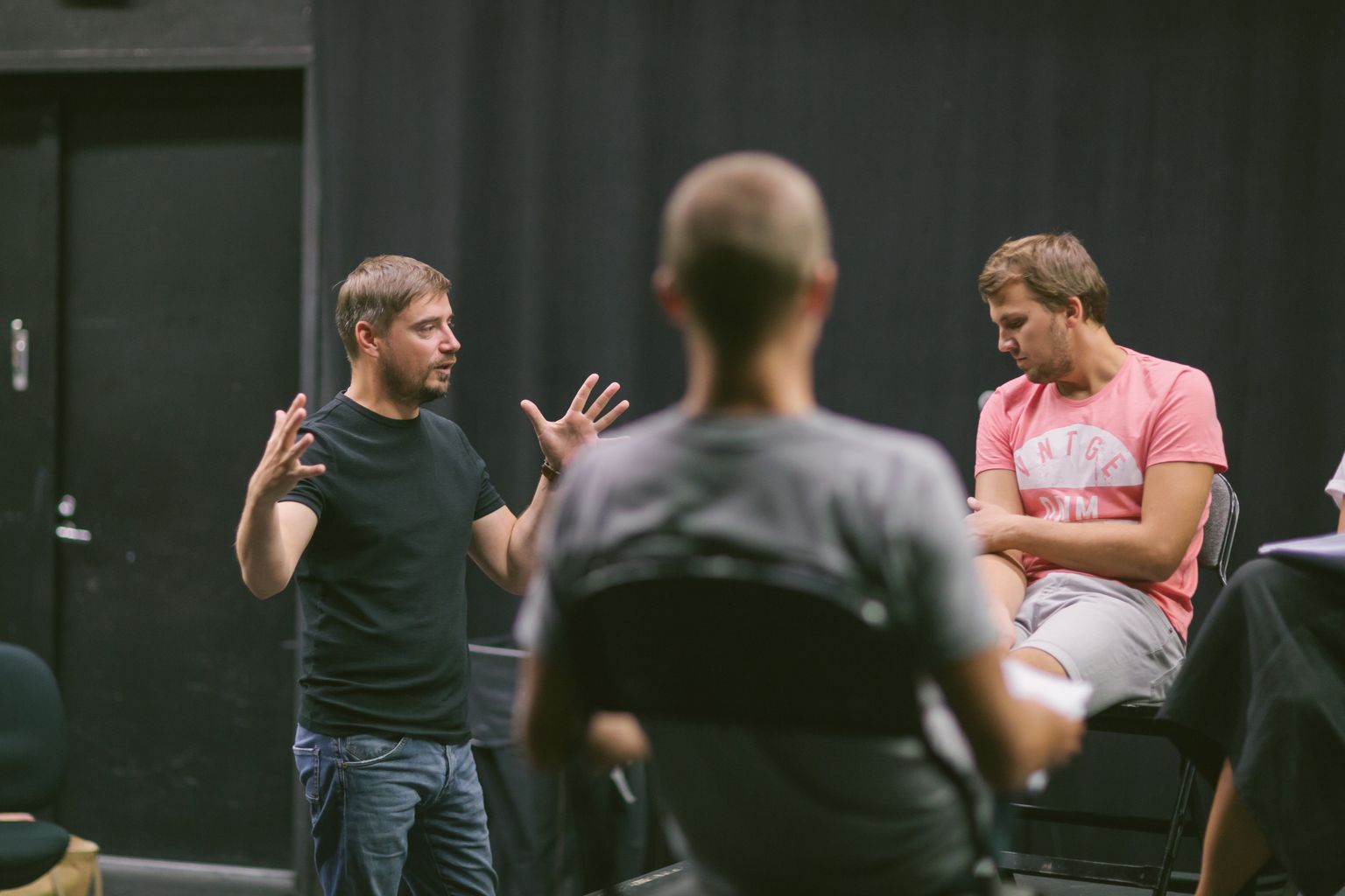 Priit Võigemast lavastab Kinoteatris õhtumaa allakäiku