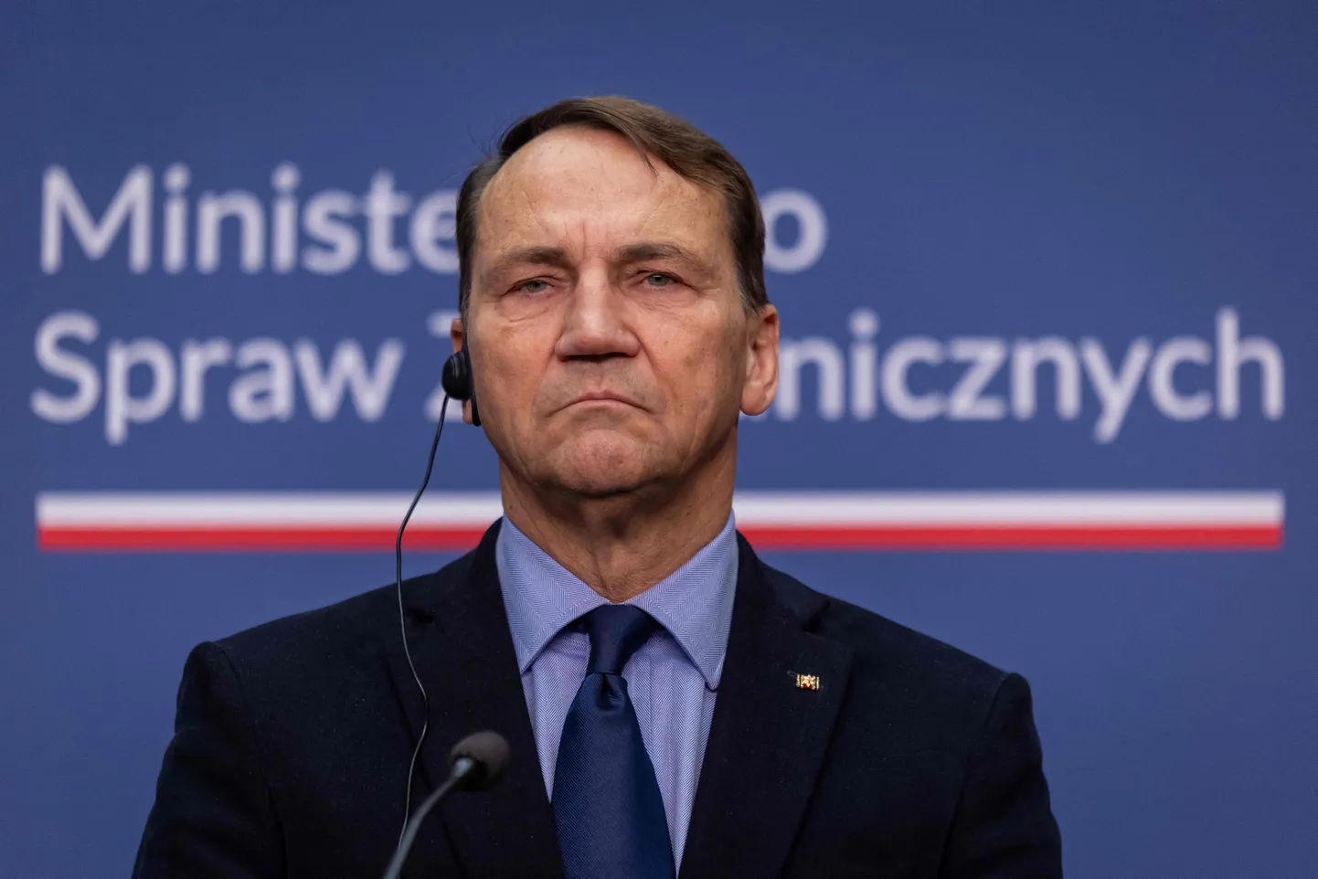 Polijas ārlietu ministrs aicina Masku pārtraukt Krievijas piekļuvi ...