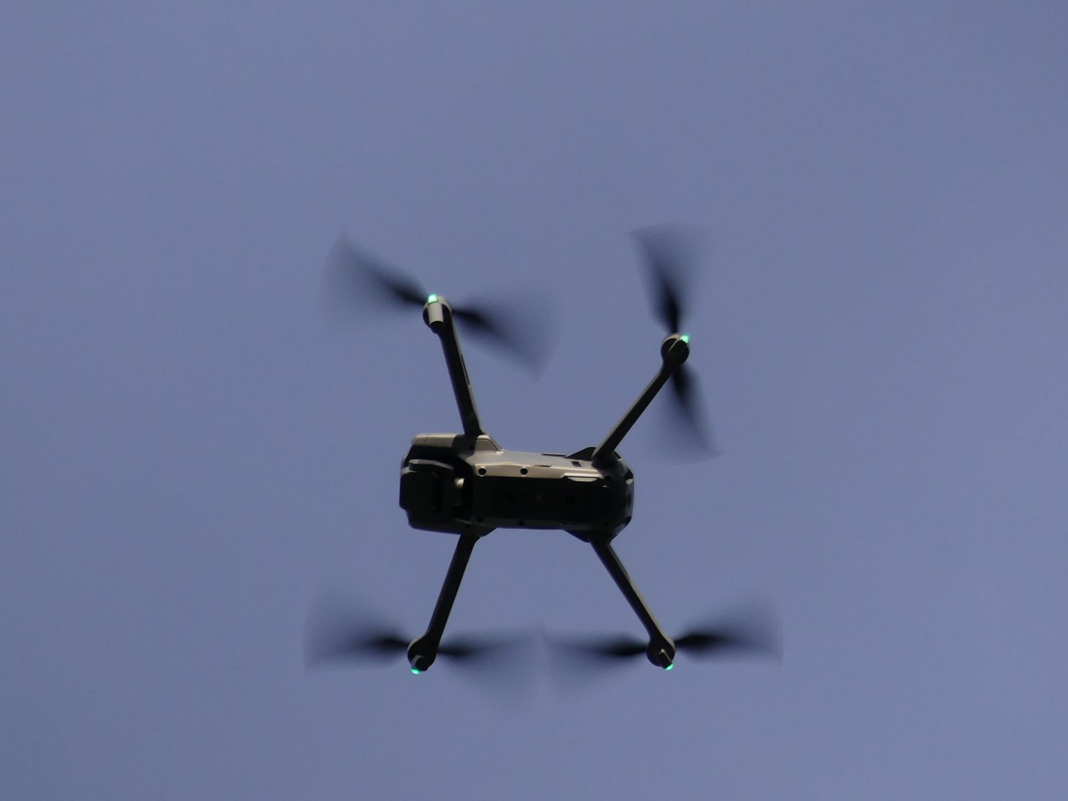 Teadlased ehitasid drooni, mis otsib Maale langenud meteoriite