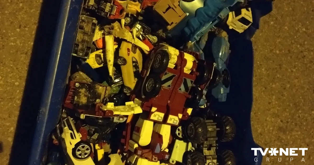 "Rotaļu laukums nav miskaste!" Cepiens par "rotaļlietu policijas ...