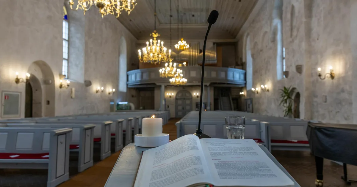 Viljandi luteri kirikutes muutuvad jumalateenistuste kellaajad