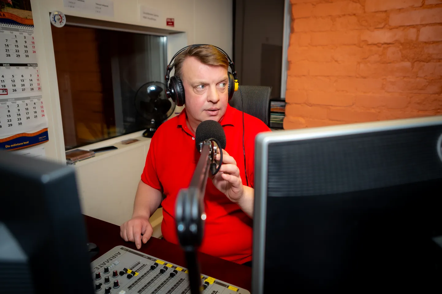 UUS SAADE TULEKUL Roald Kitt võtab raadio Kadi eetris luubi alla ...