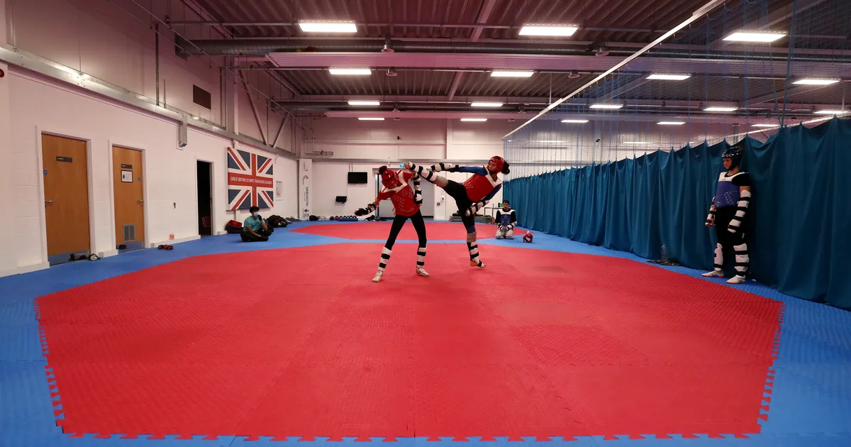 VIDEO Kaheksa kuud rase naine võitis taekwondo võistluselt kuldmedali
