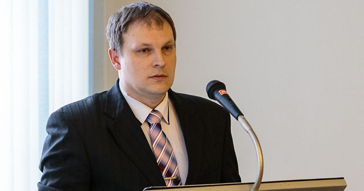 Opositsioonijuht tahab vähendada Narva linnapea palka poole võrra