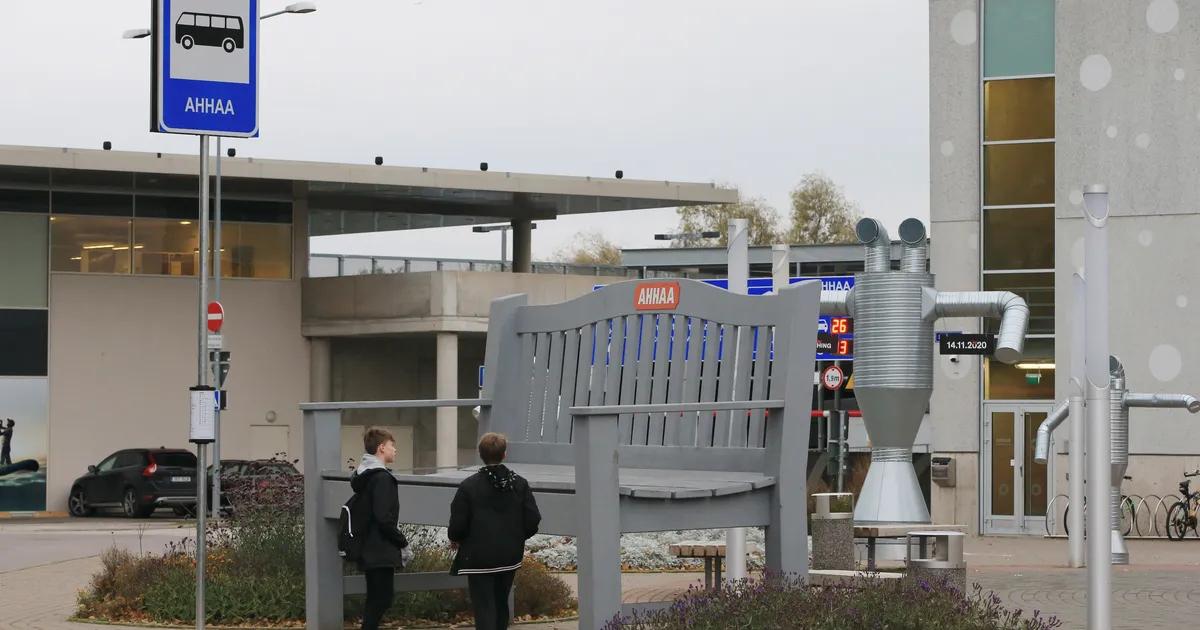 PILTUUDIS Valmis Eesti suurim bussipeatus